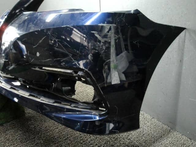 [Used]Front Bumper Face TOYOTA Crown 2015 DBA-GRS210 521193F926 - BE ...