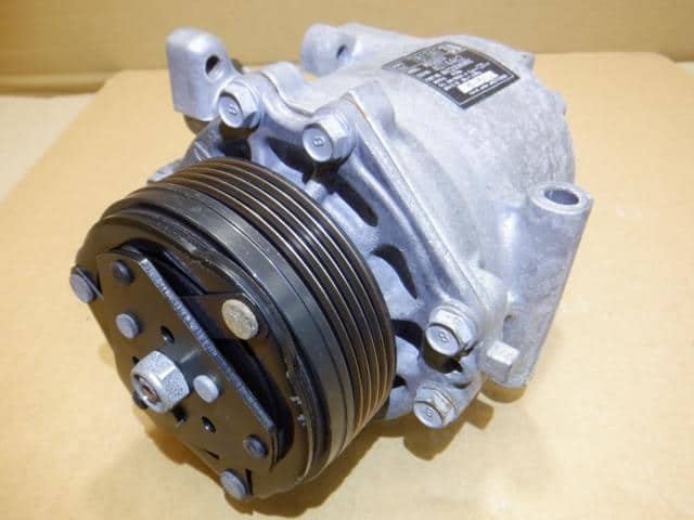 [Used]Colt Plus Z24W A/C Compressor 7813A138 - BE FORWARD Auto Parts