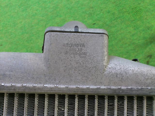 [Used]Intercooler TOYOTA Hilux Surf 2003 KN-KDN215W 1794030040 - BE ...