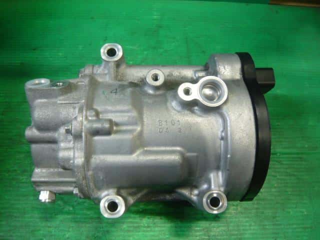 [Used]A/C Compressor TOYOTA Prius 2017 DAA-ZVW51 8837047092 - BE ...