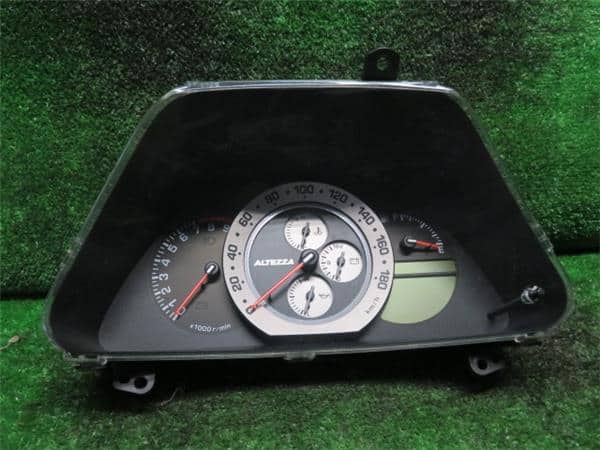 [Used]Speedometer TOYOTA Altezza 2000 GF-SXE10 - BE FORWARD Auto Parts