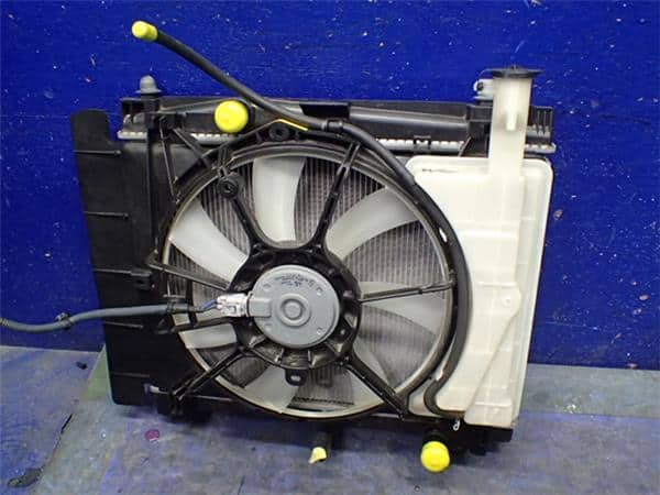 [Used]Radiator TOYOTA Ractis 2011 DBA-NCP120 1640021270 - BE FORWARD ...