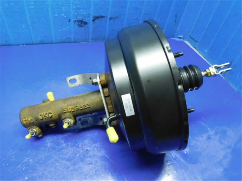 [Used]Brake Booster MITSUBISHI Rosa 1995 KC-BE459F MC886190 - BE ...