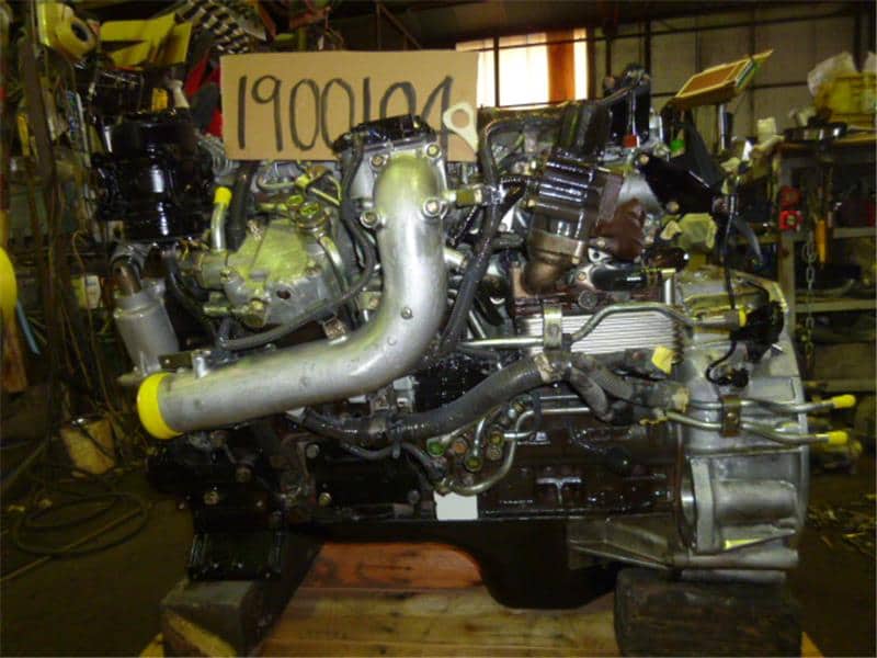 [Used]4M50T Engine MITSUBISHI Fighter 2006 PA-FK71D - BE FORWARD Auto Parts