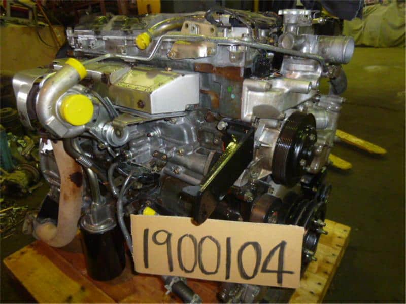 [Used]4M50T Engine MITSUBISHI Fighter 2006 PA-FK71D - BE FORWARD Auto Parts