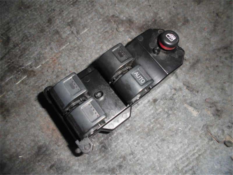 [Used]Power Window Switch HONDA Stream 2002 LA-RN3 - BE FORWARD Auto Parts