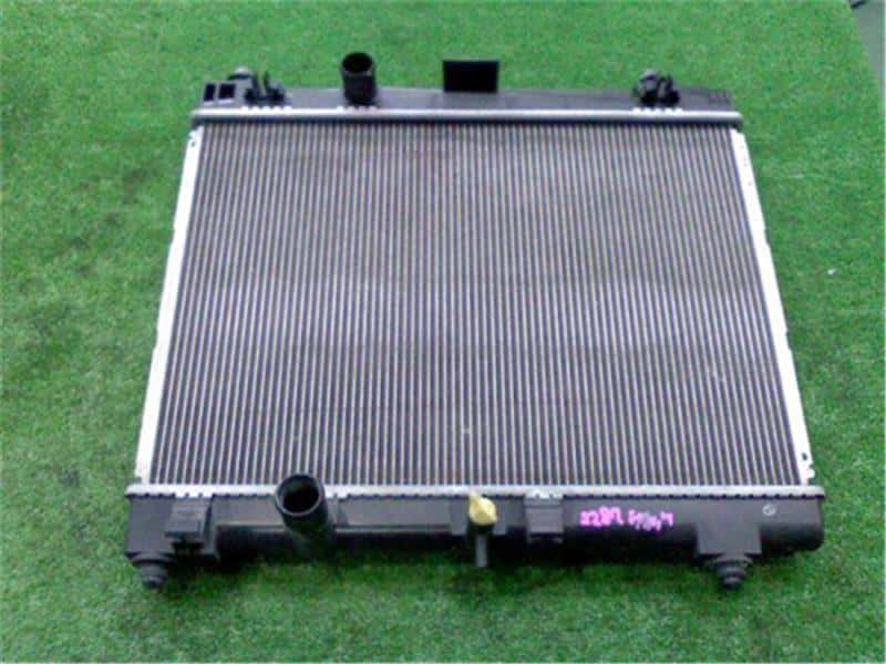 [Used]Radiator TOYOTA Vitz 2007 DBA-SCP90 1640023161 - BE FORWARD Auto ...