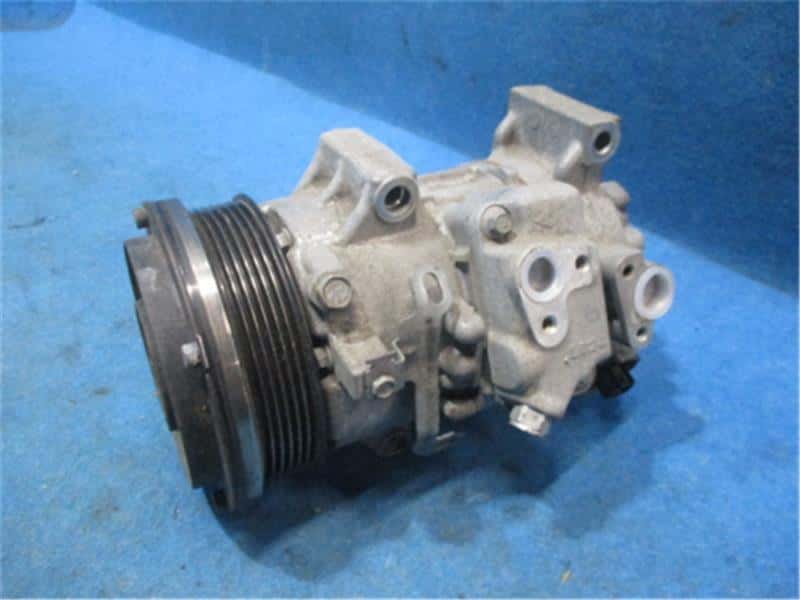 [Used]A/C Compressor TOYOTA Isis 2012 DBA-ZGM15G 883101A770 - BE ...