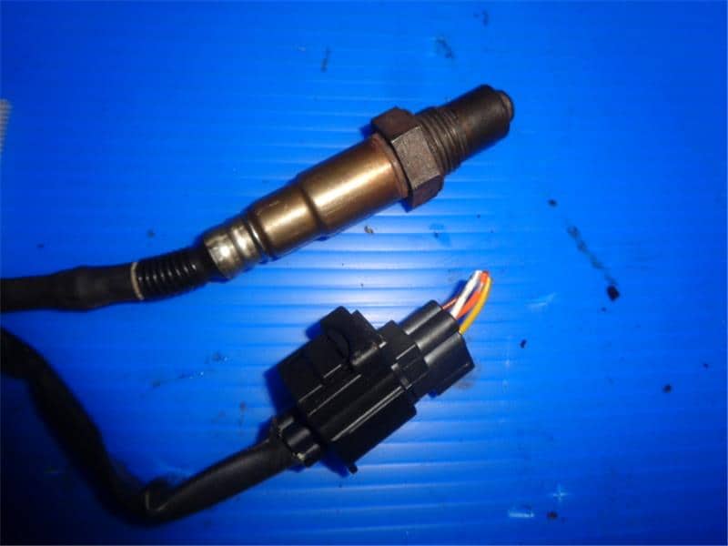 [Used]Oxygen Sensors MITSUBISHI Outlander 2009 DBA-CW5W 1588A195 - BE ...