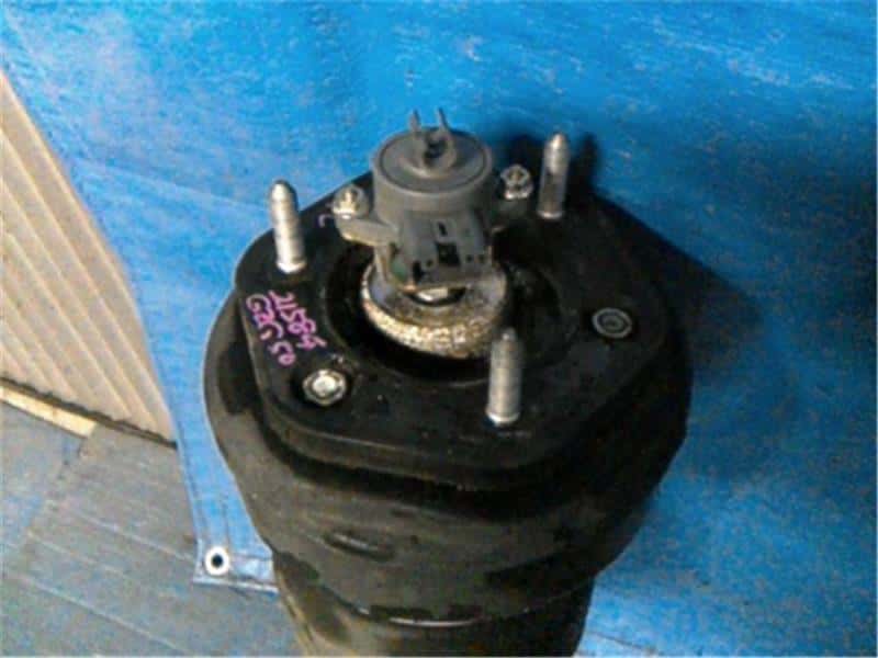 [Used]Front Left Shock Absorber TOYOTA Century 2002 TA-GZG50 4801040070 ...