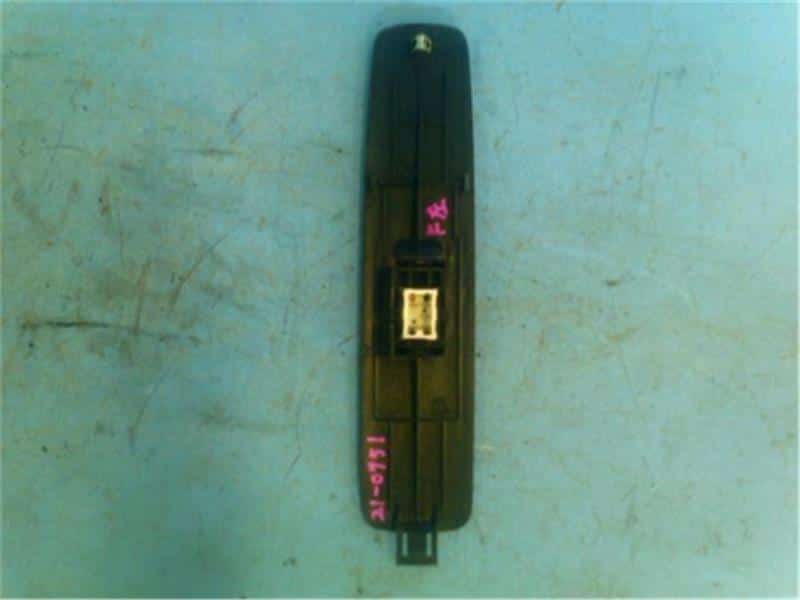 [Used]Power Window Switch TOYOTA Hilux Surf 1996 KD-KZN185W 8481032070 ...