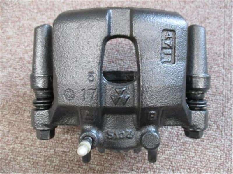 [Used]Front Right Brake Caliper MITSUBISHI Minicab Truck 2005 GBD-U62T ...
