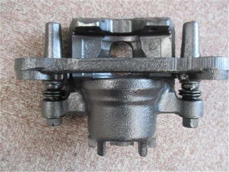 [Used]Front Right Brake Caliper MITSUBISHI Minicab Truck 2005 GBD-U62T ...