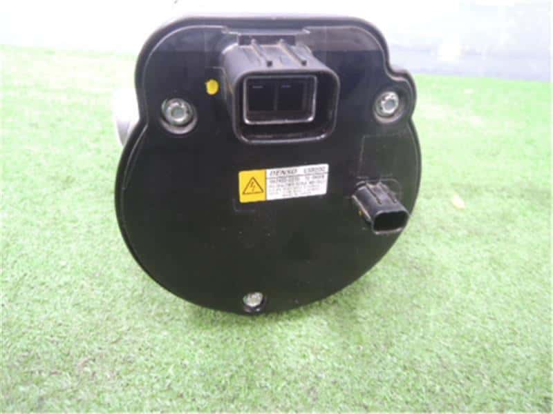 [Used]A/C Compressor Exterior Parts TOYOTA Prius 2017 DAA-ZVW51 ...