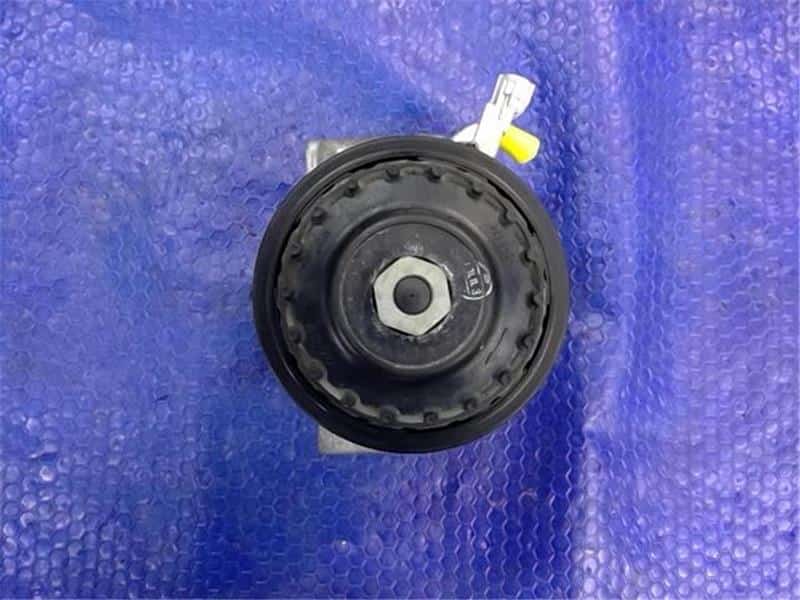 [Used]A/C Compressor TOYOTA Ractis 2011 DBA-NSP120 8831052730 - BE ...