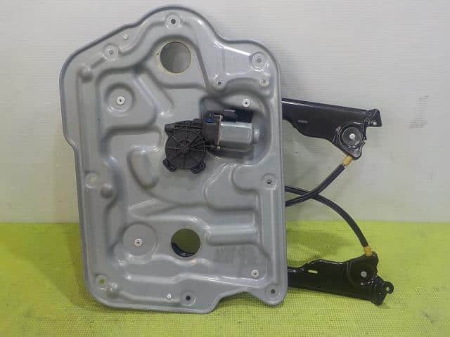 [Used]Dualis KJ10 Right Front Door Regulator 80770JD000 - BE FORWARD ...