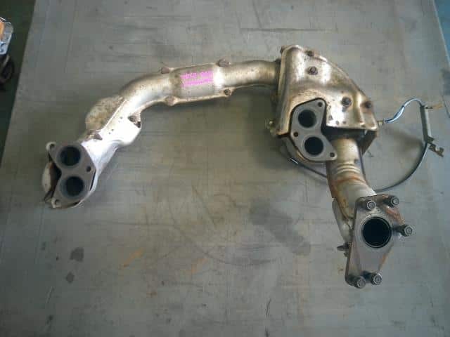 [Used]Exhaust Manifold SUBARU Impreza 2001 GH-GDB 14010AA102 - BE ...