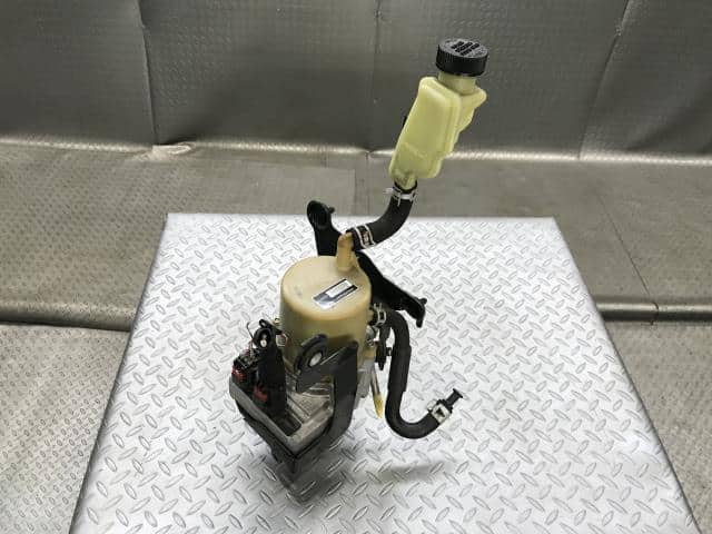 [Used]Power Steering Pump MAZDA Axela 2010 DBA-BL5FP BBM432600D - BE ...