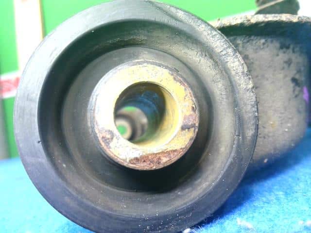 [Used]Front Right Upper Control Arm MITSUBISHI Pajero 2011 LDA-V98W ...