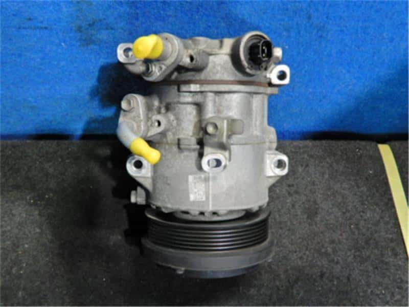 [Used]A/C Compressor TOYOTA Voxy 2012 DBA-ZRR70W 8831028640 - BE ...