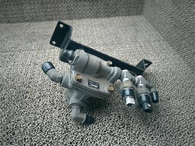 [Used]Brake Parts Mitsubishi Fuso Fighter Mignon 2006 PJ-FK62FZ ...