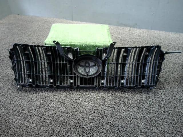 [Used]Radiator Grille TOYOTA Landcruiser prado 2009 CBA-TRJ150W ...