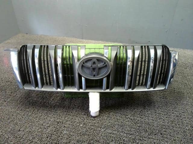 [Used]Radiator Grille TOYOTA Landcruiser prado 2009 CBA-TRJ150W ...