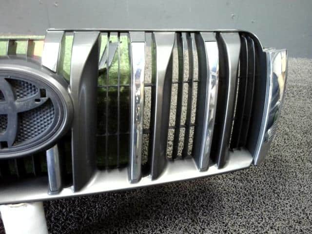 [Used]Radiator Grille TOYOTA Landcruiser prado 2009 CBA-TRJ150W ...