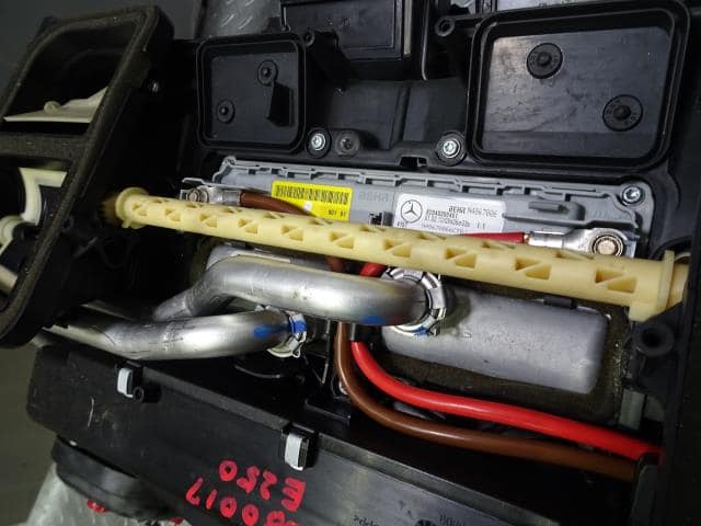 [Used]Air Conditioner Assembly MERCEDES-BENZ Benz e class 2013 DBA ...