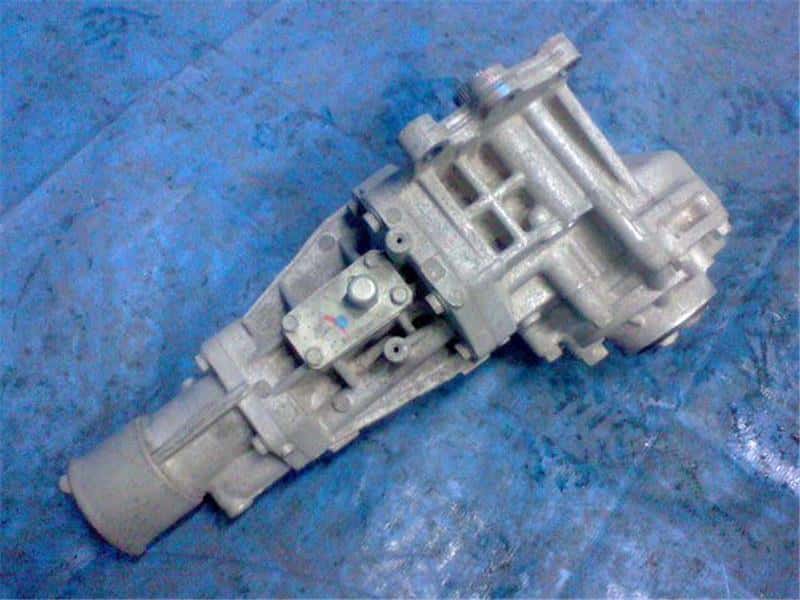 [Used]Transfer Case MITSUBISHI Delica D5 2010 DBA-CV5W 3200A067 - BE ...