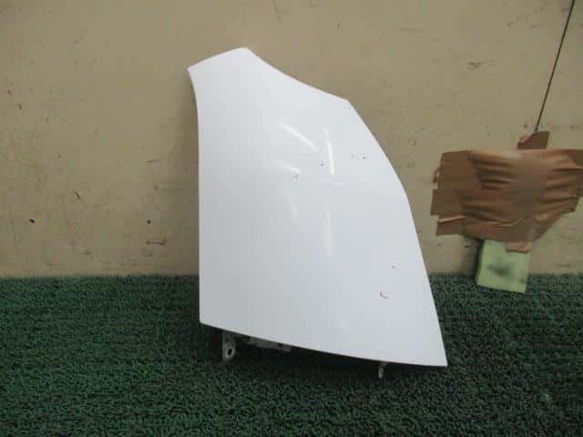 [Used]NV350 Caravan VW2E26 Right Front corner Panel 612603XA0A - BE ...