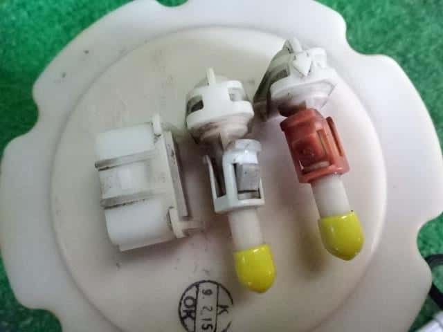 [Used]Fuel Pump NISSAN Tino 1999 GF-V10 170424M400 - BE FORWARD Auto Parts