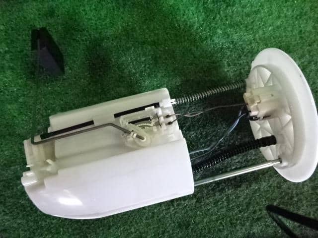 [Used]Fuel Pump TOYOTA Harrier 2006 DBA-GSU36W 2322031180 - BE FORWARD ...
