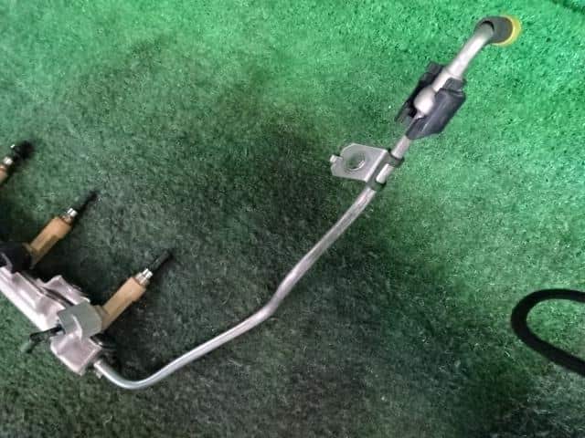 [Used]Injector TOYOTA Noah 2011 DBA-ZRR70G 2320939146 - BE FORWARD Auto ...