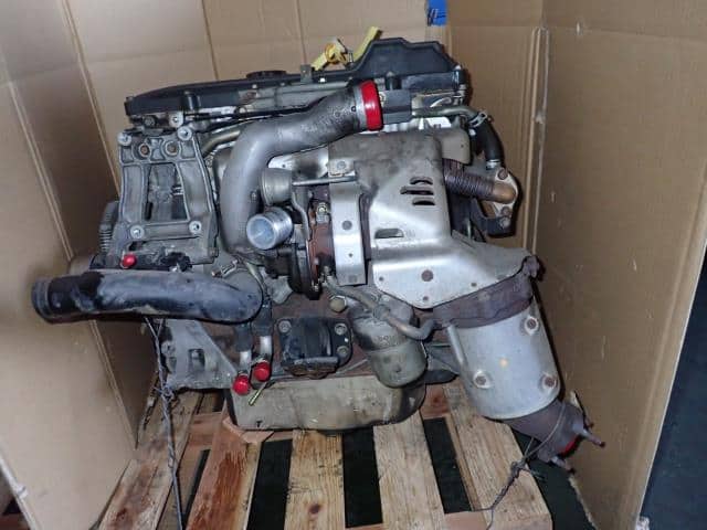 [Used]ZD30DDTI Engine NISSAN Caravan Van 2005 KR-VWME25 10102VX400 - BE ...