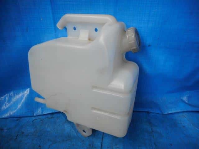 [Used]Coolant Tank Mitsubishi Fuso 2012 TKG-FEB20 ME402056 - BE FORWARD ...