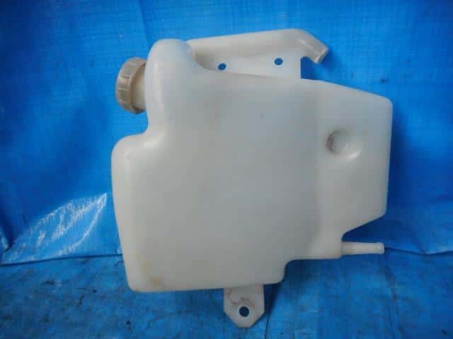 [Used]Coolant Tank Mitsubishi Fuso 2012 TKG-FEB20 ME402056 - BE FORWARD ...