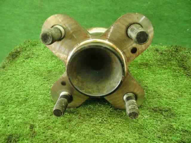 [Used]Rear Wheel Hub DAIHATSU Boon 2010 DBA-M600S 42410B1060 - BE ...