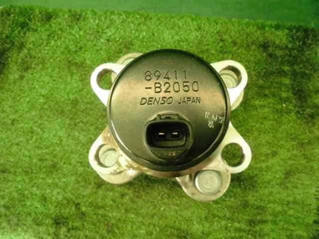 [Used]Rear Wheel Hub DAIHATSU Boon 2010 DBA-M600S 42410B1060 - BE ...