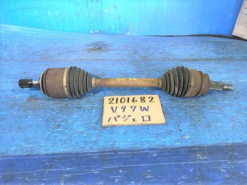 [Used]Rear Left Drive Shaft MITSUBISHI Pajero 2007 CBA-V97W 3715A097 ...