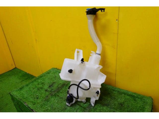 [Used]Windshield Washer Tank MAZDA CX-5 2012 LDA-KE2AW K03167481 - BE ...