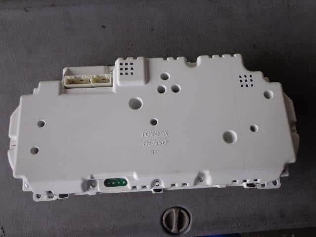 [Used]Speedometer TOYOTA Harrier 2007 CBA-ACU35W 8380048213 - BE ...