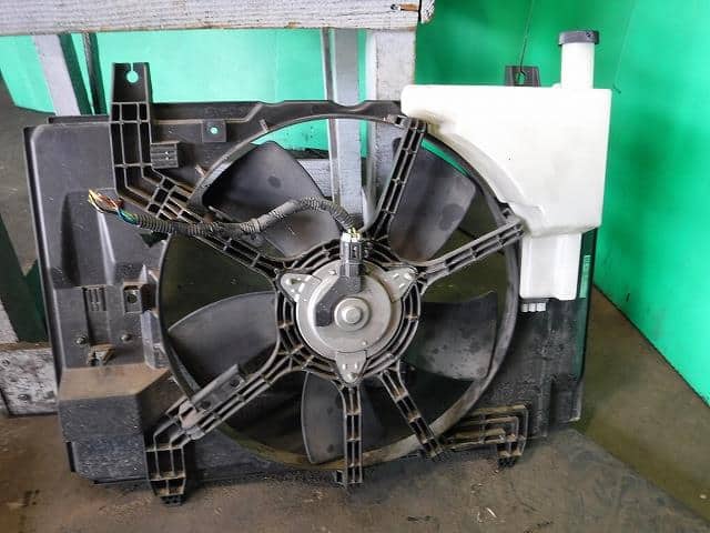 [Used]Radiator Cooling Fan NISSAN Wingroad 2009 DBA-Y12 21487ED00B - BE ...