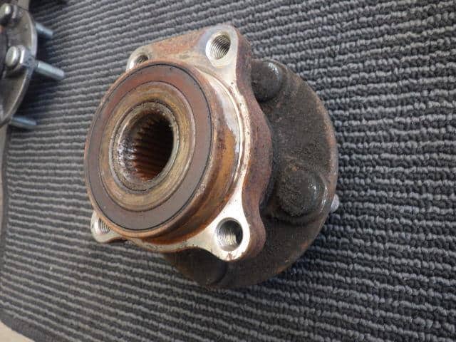 [Used]Front Wheel Hub SUBARU Exiga 2014 DBA-YAM 28373SC000 - BE FORWARD ...