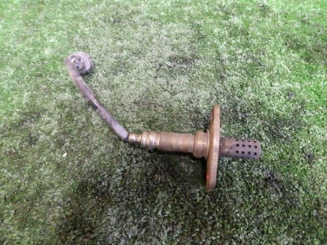 [Used]O2 Sensor TOYOTA Hilux Surf 1998 E-RZN185W 8946539835 - BE ...