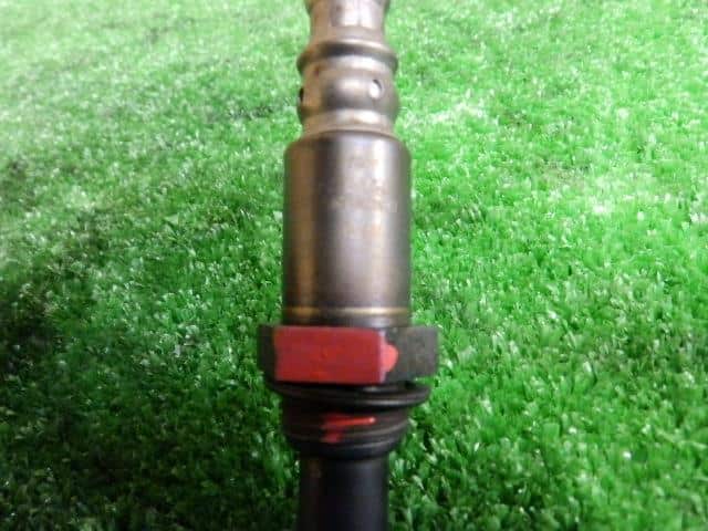 [Used]O2 Sensor 2pcs SUZUKI Escudo 2008 CBA-TDA4W 1821378K00 - BE ...