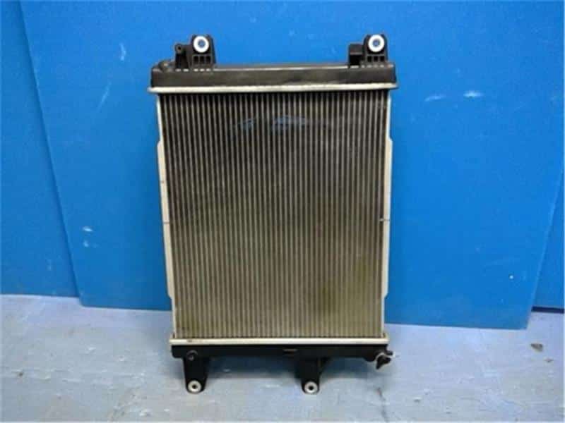 [Used]Radiator MITSUBISHI Minicab Truck 2013 GBD-U61V 1350A686 - BE ...