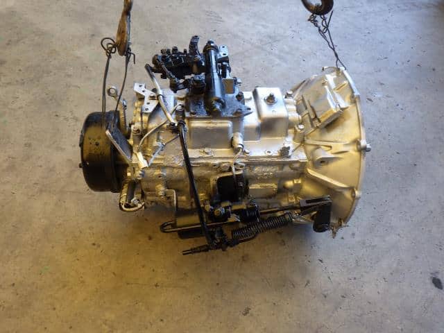 [Used]Manual Transmission ISUZU Forward 2003 KK-FRR34H4 - BE FORWARD ...