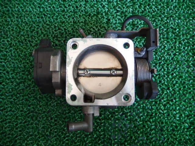 [Used]Throttle Body VOLKSWAGEN Vanagon 1994 E-70AAF 037 907 385 M - BE ...