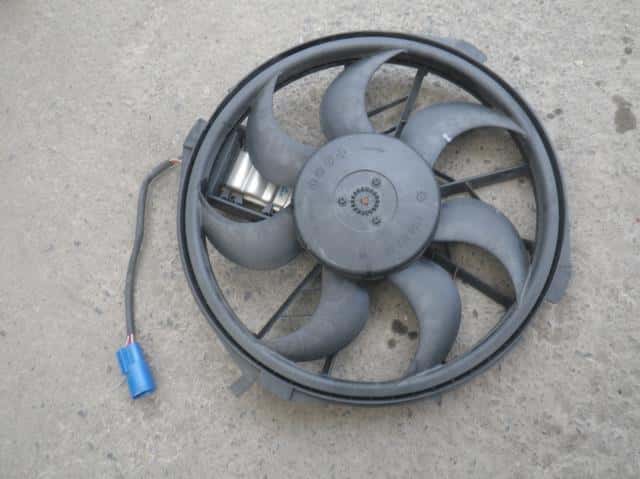 [Used]Radiator Cooling Fan MERCEDES-BENZ Benz a class 2007 DBA-169032 ...